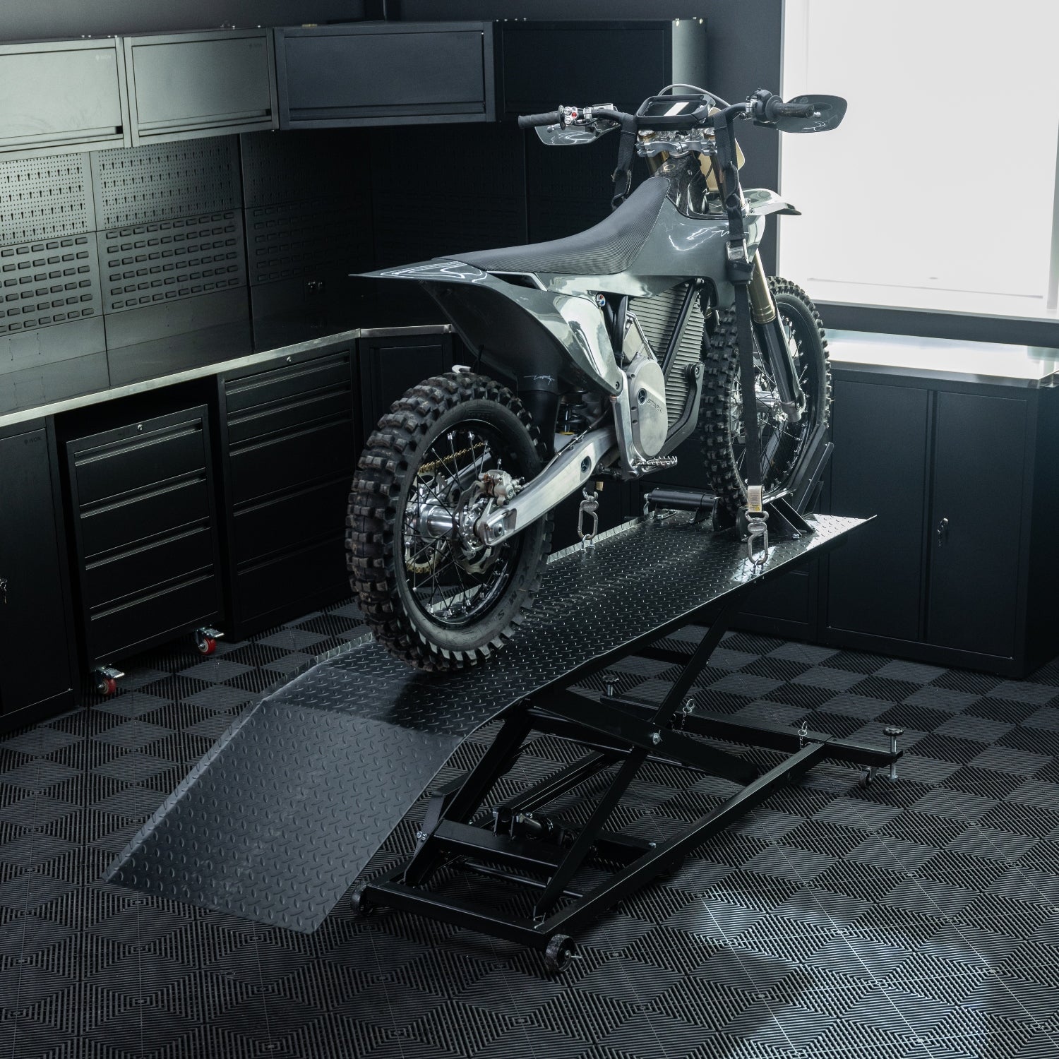 IVON® | Premium Garage Accessories | Webshop